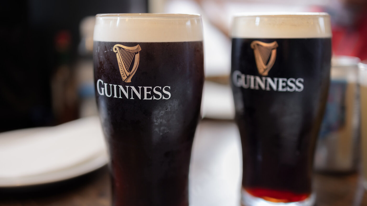¿Qué significa 'dividir la g' al beber Guinness? - Manzanillo News Mx